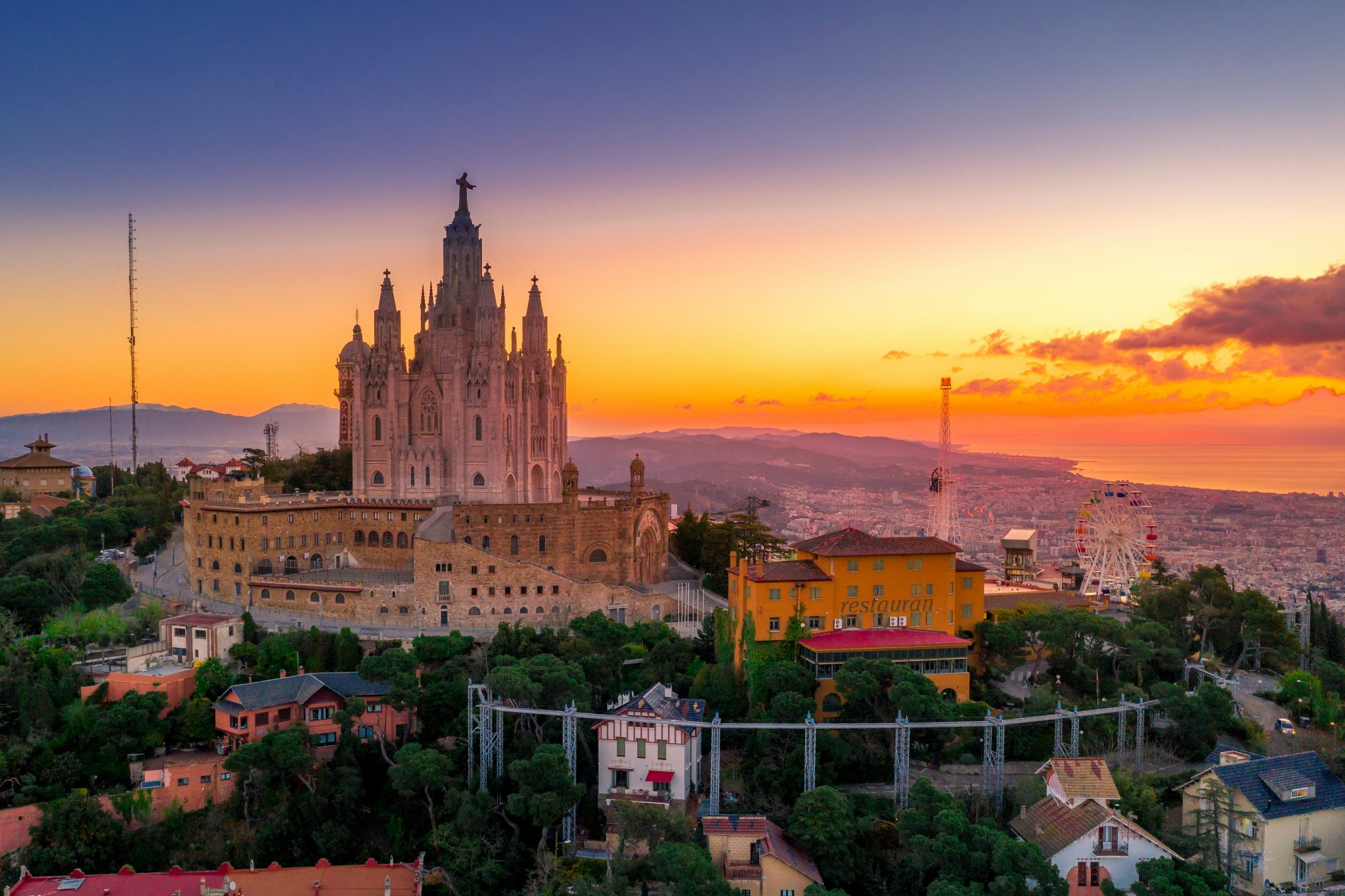 Barcelona - Kingsley Gate